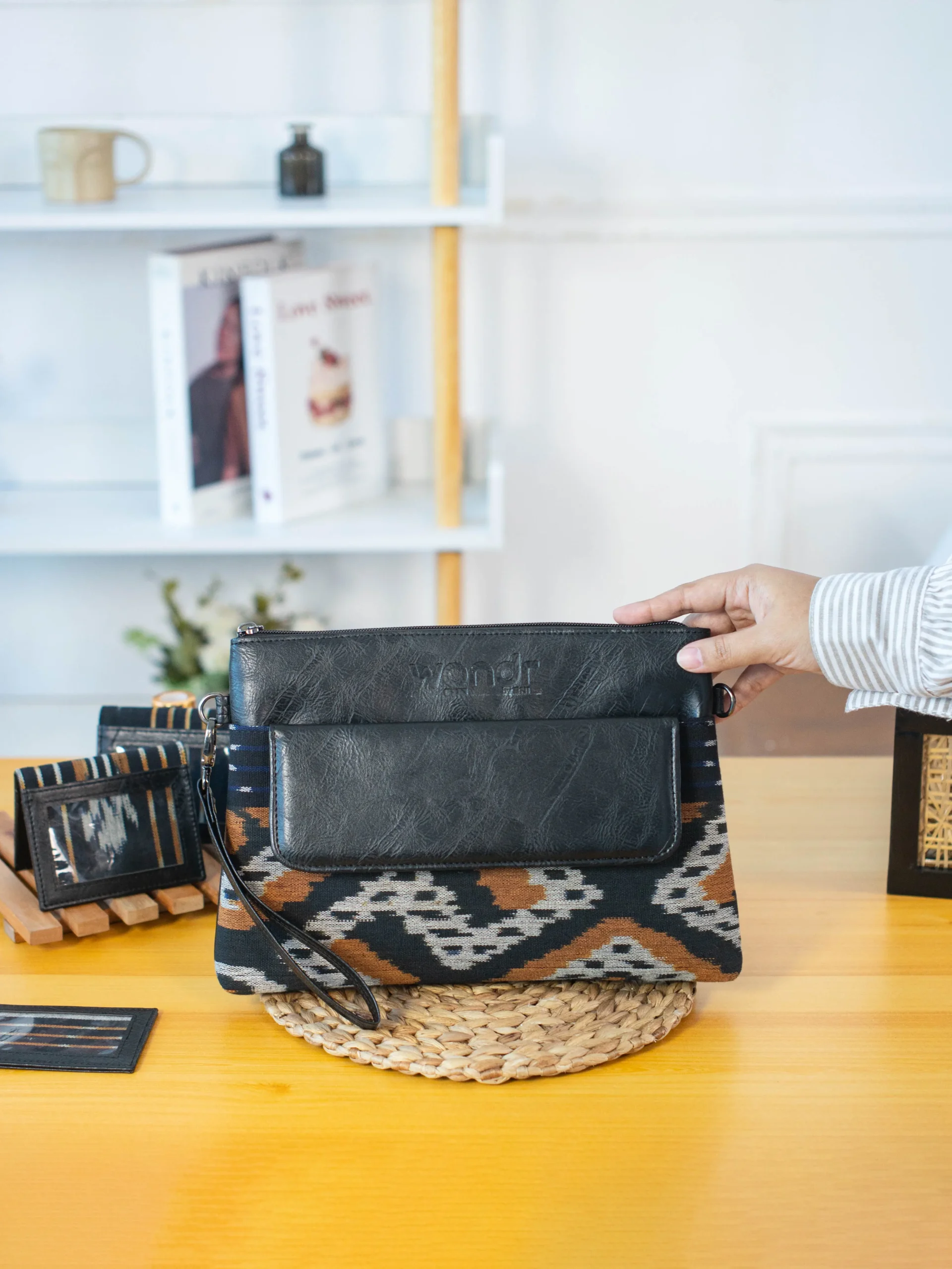 Handbag Tenun - Kira Souvenir